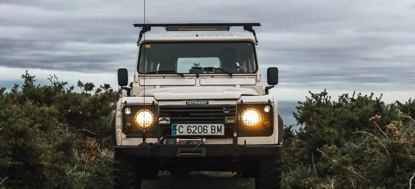 Amddiffynnwr Land Rover 2020 Vs Classic 00010