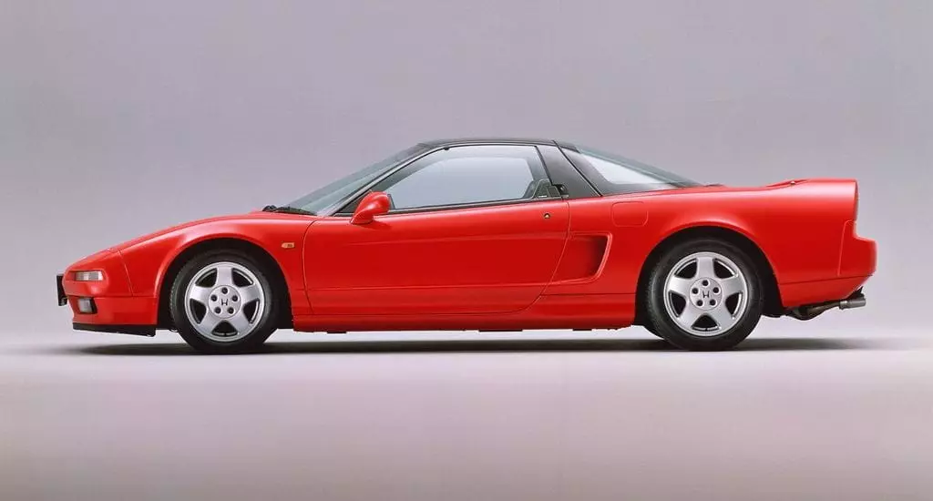 خوندا NSX