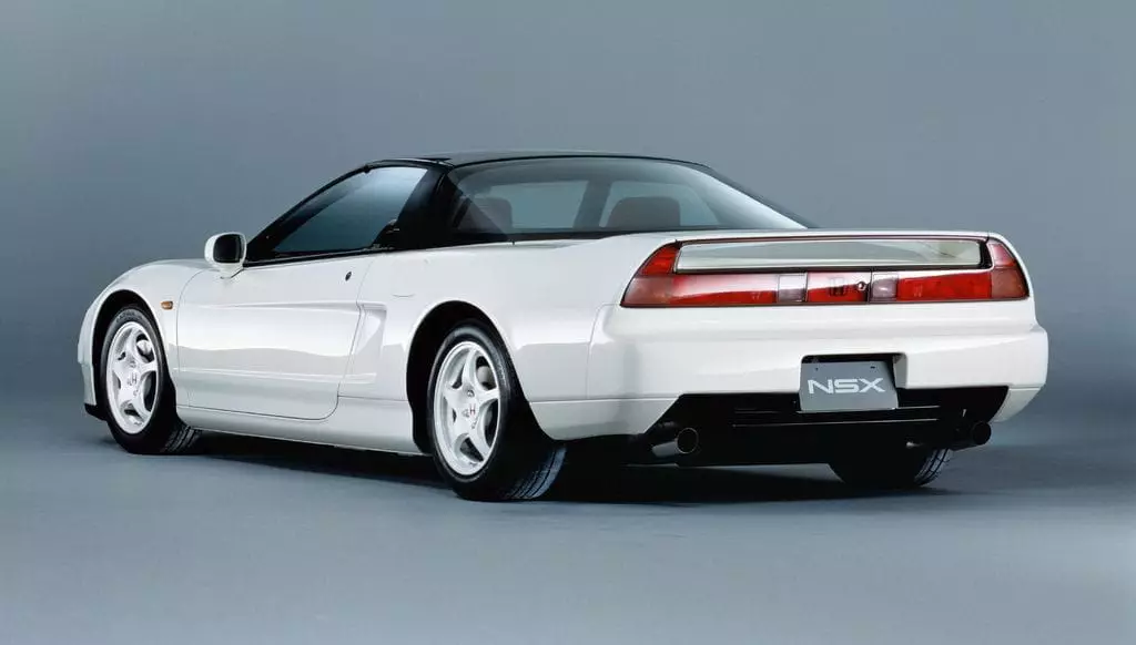 خوندا NSX