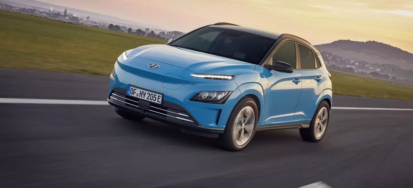 Hyundai Kona Ev Eletriki 2021 01