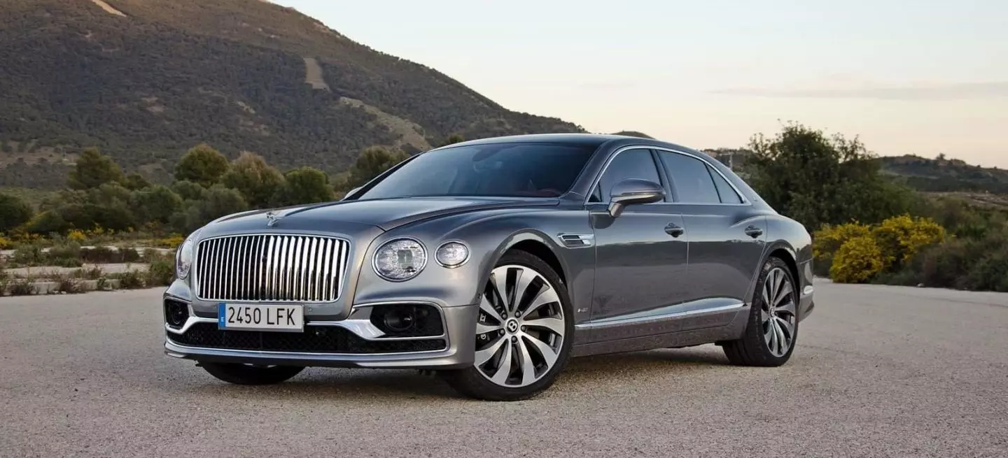 „Bentley Flying Spur 2020“ testas 041