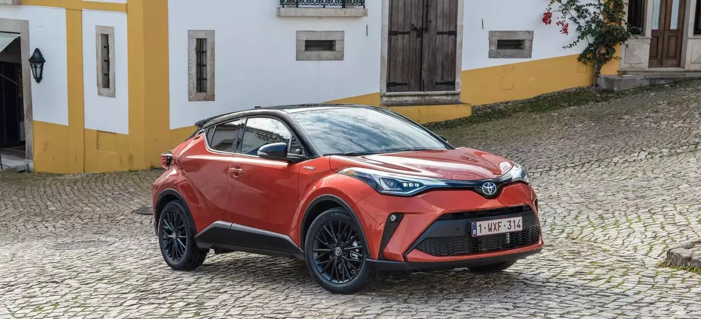 Toyota C Saat 2020 Turuncu 12