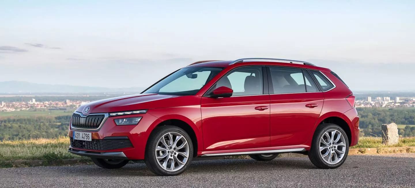 Skoda Kamiq 2020 Red Exterior 42