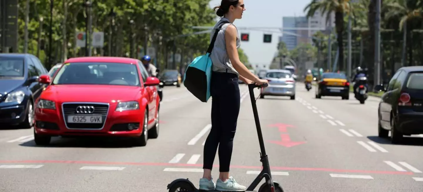 Xiaomi Scooter Without Helmet 2