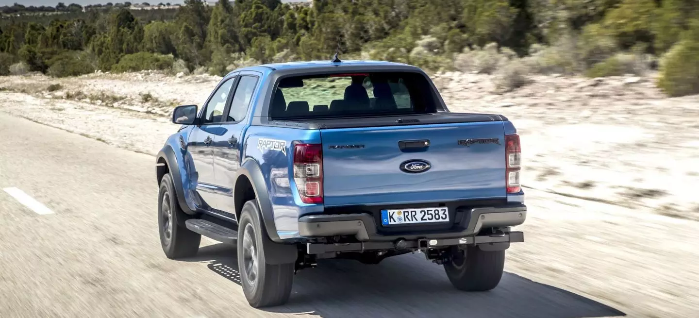 Valokuvia Ford Ranger Raptor Blue 13