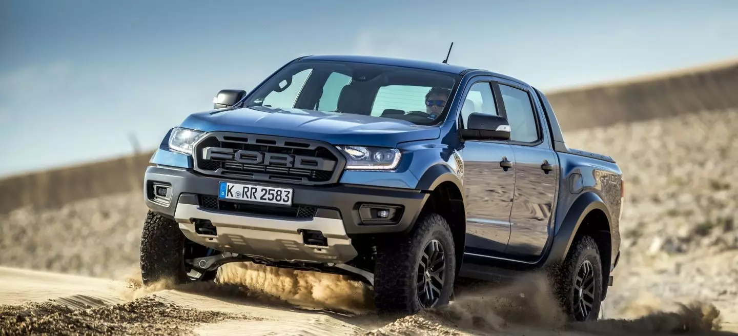 Valokuvia Ford Ranger Raptor Blue 48