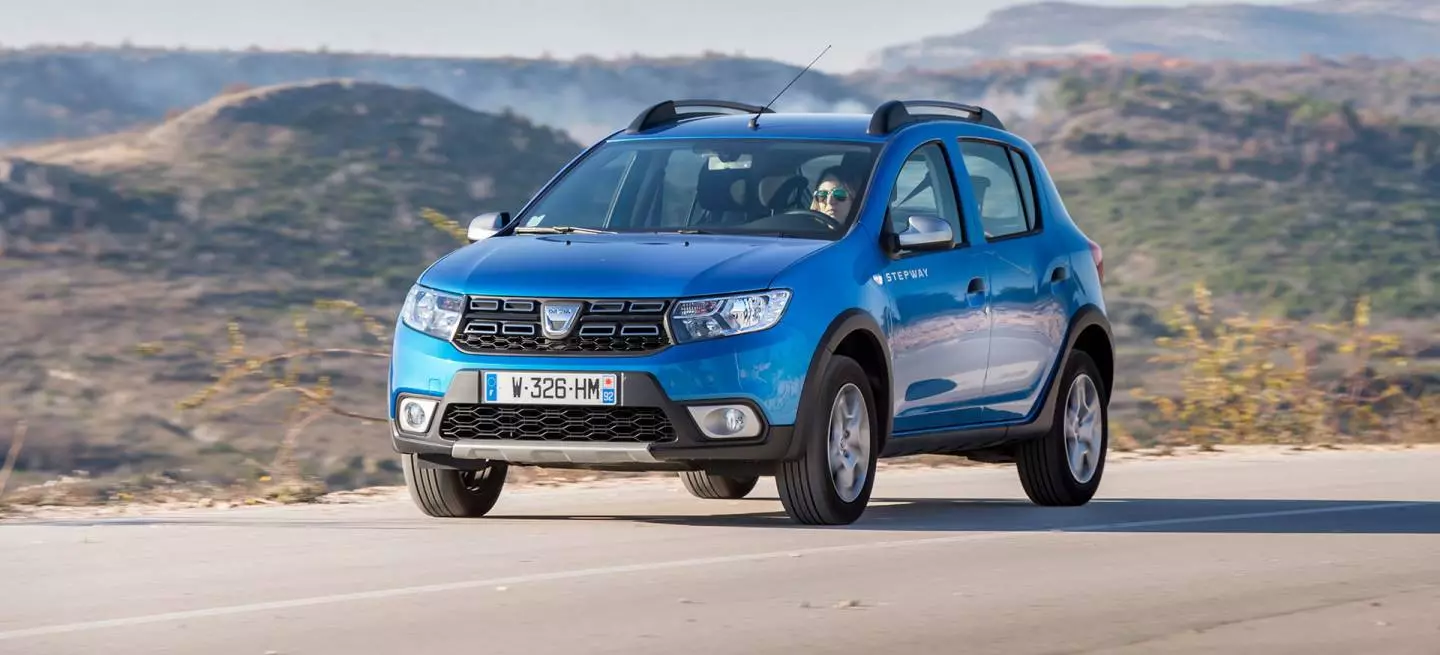 Dacia Sandero Stepway 2019 Blue 27