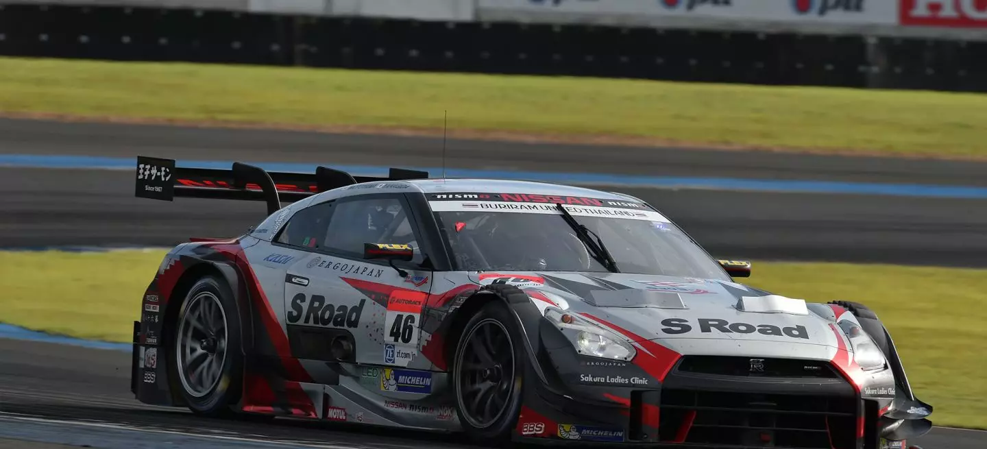 Nissan festeggia e vince in entrambe le classi Super GT a Buriram