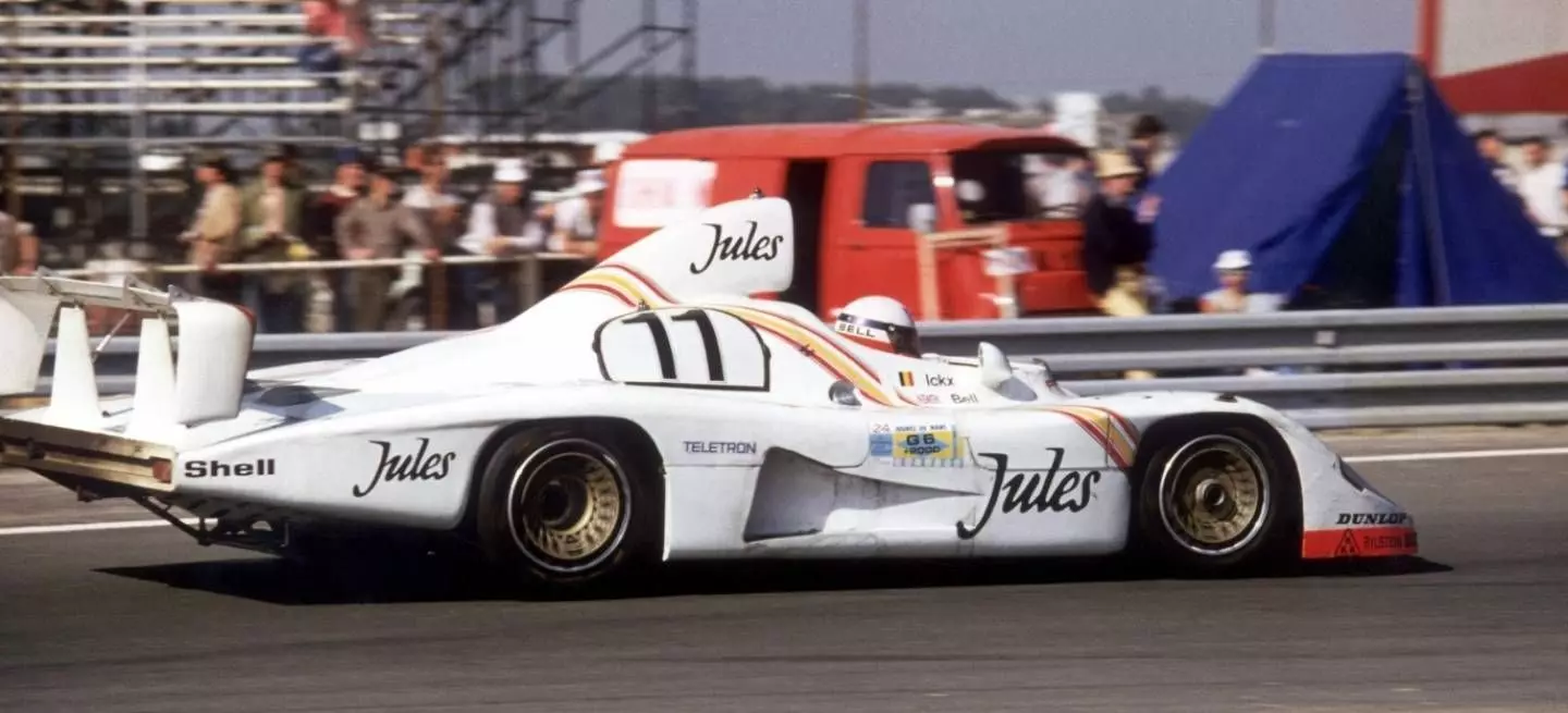 1981_Porsche_93681-1-3096_1440x655c