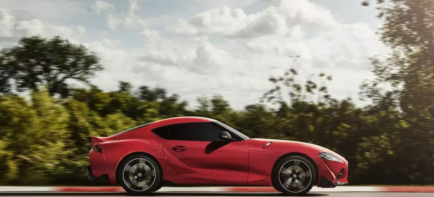 Toyota Supra Red Side 2019 004