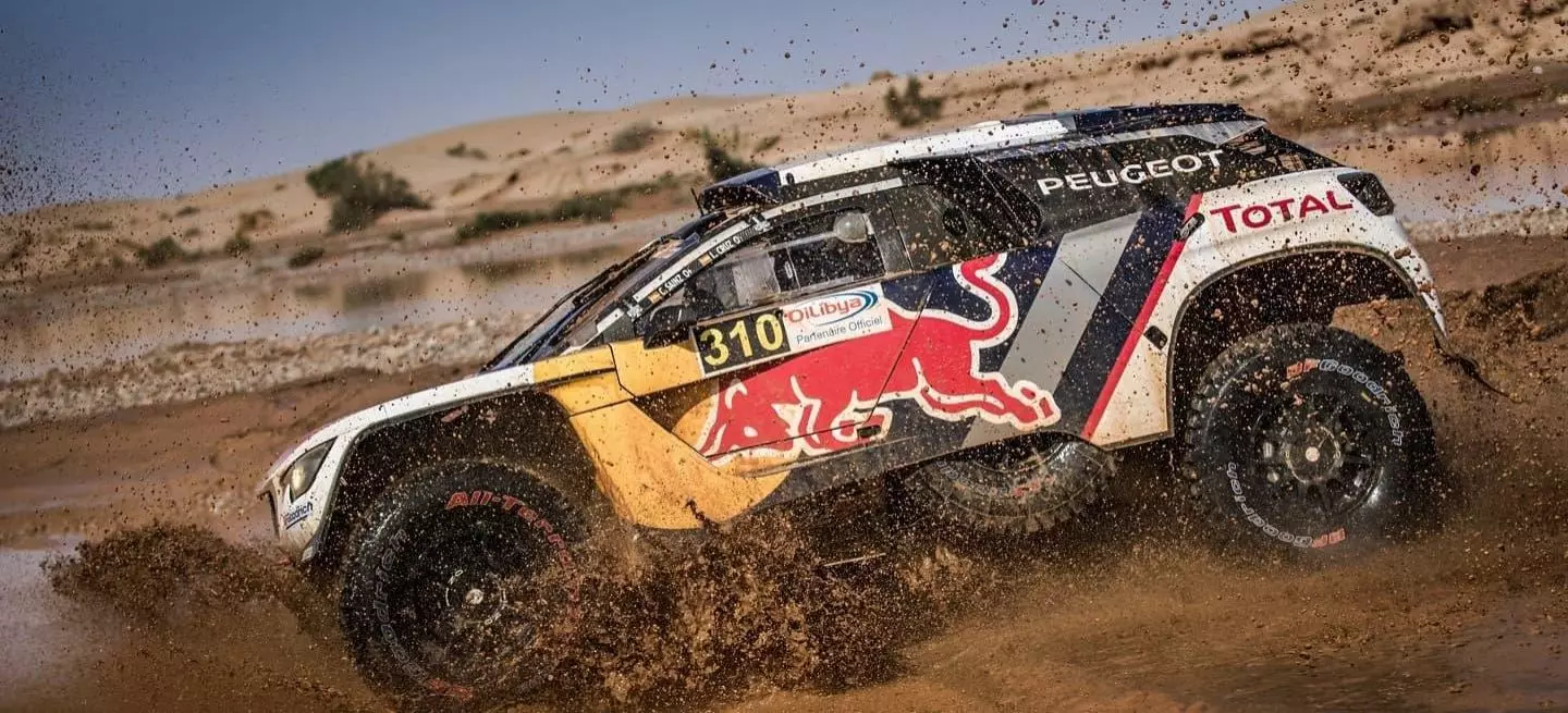 Carlos-sainz-peugeot-dakar-2018-lucas (4)